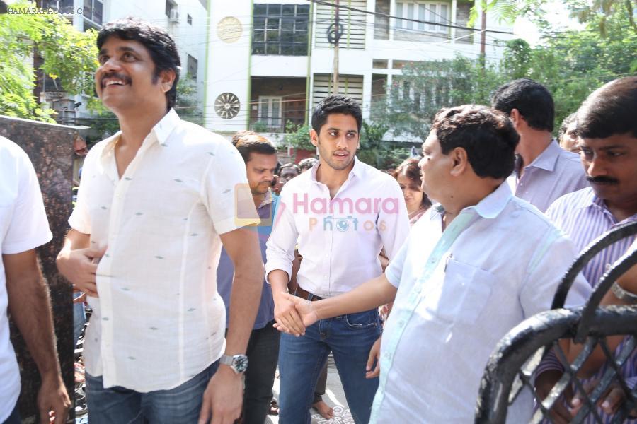 Akkineni Nagarjuna Family at sai baba Temple on 22nd May 2014 / Akkineni Nagarjuna - Bollywood ...